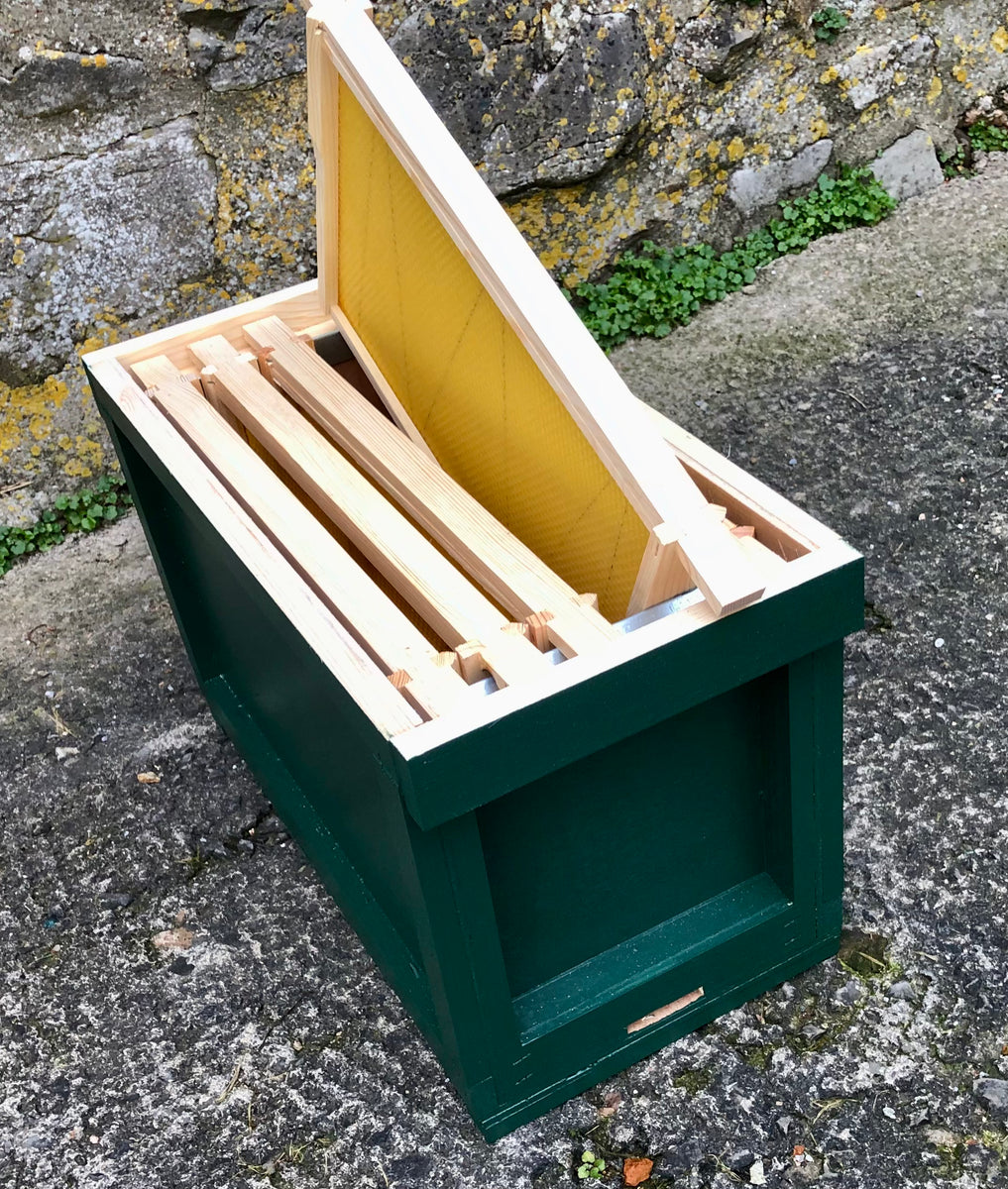 Budget Nuc Box with Frames and Foundation British National – BEE KEEPING EQUIPMENT