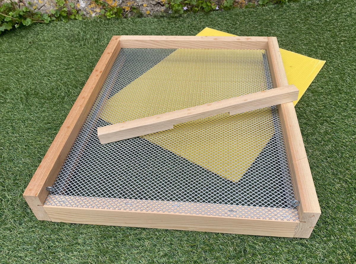 Langstroth Open Mesh Floor – BEE KEEPING EQUIPMENT